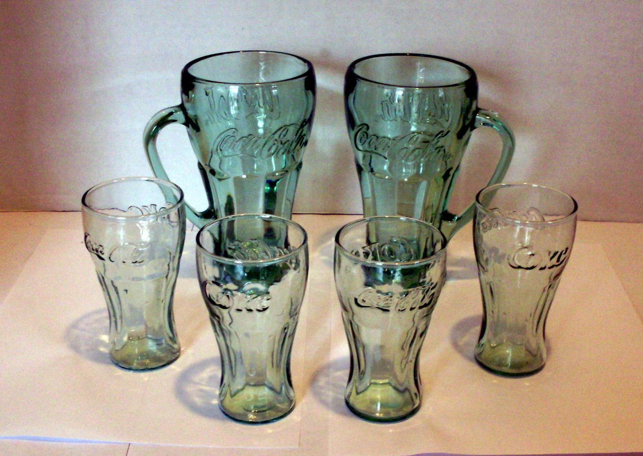 Coca Cola Mugs And Juice Glasses Lot Of 6 Oos