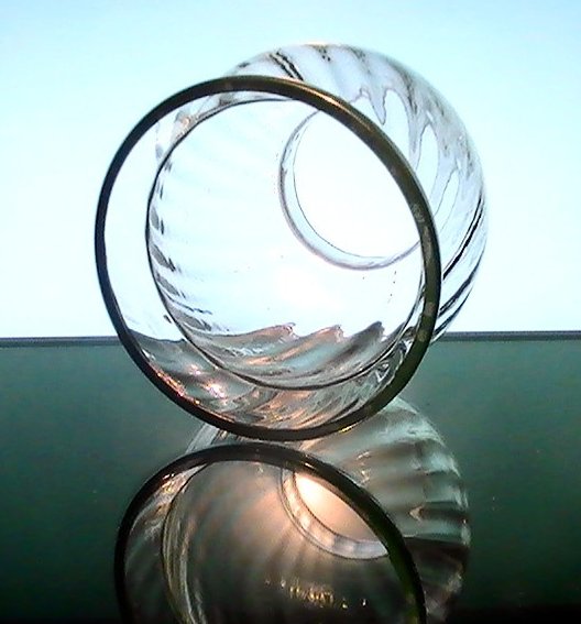 Glass Lamp Shade Round Swirled Bowl Green Rim 6.75 in with 3.75 fitter OOS